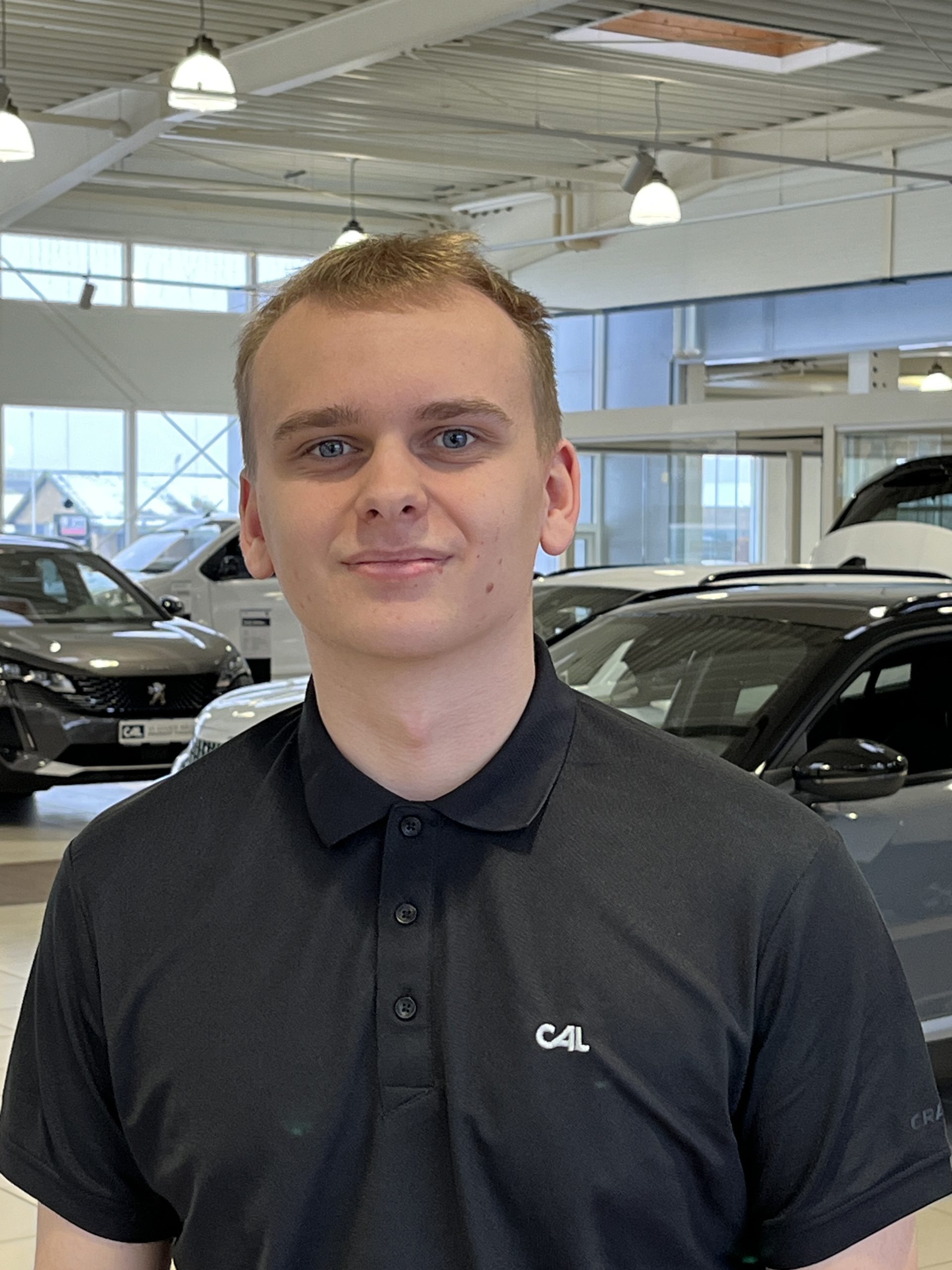 Herning | Peugeot, Citroën, Opel og Hongqi bilforhandler og værksted